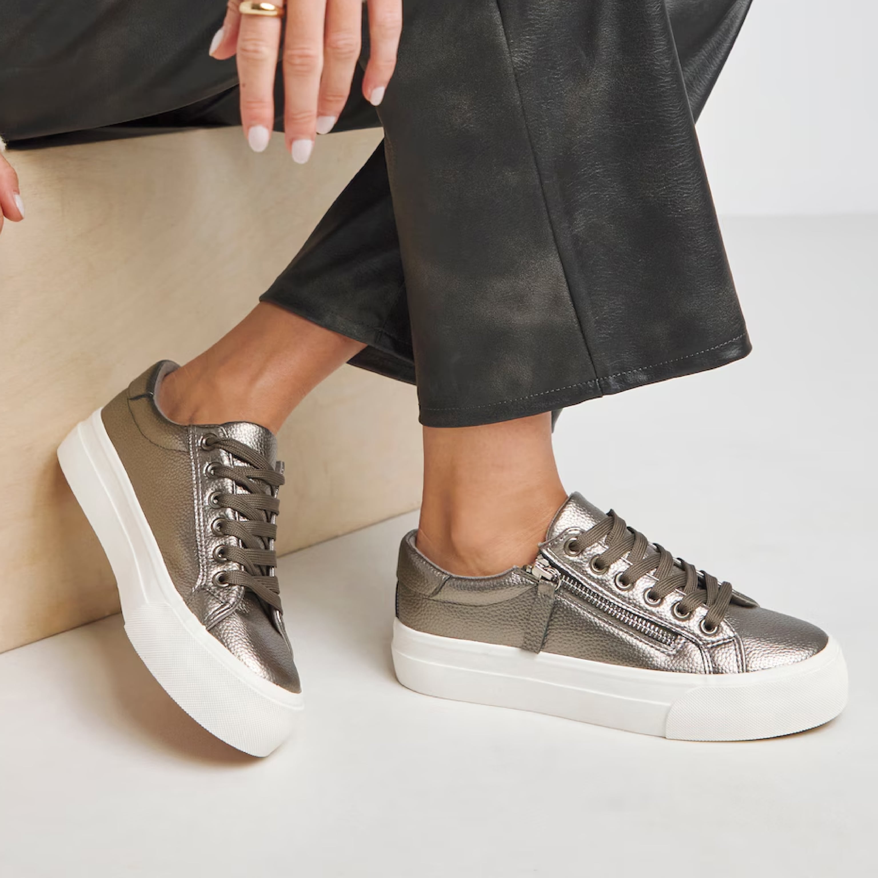 Womens' Wide Fit Shoes from Popular Brands | Ambrose Wilson