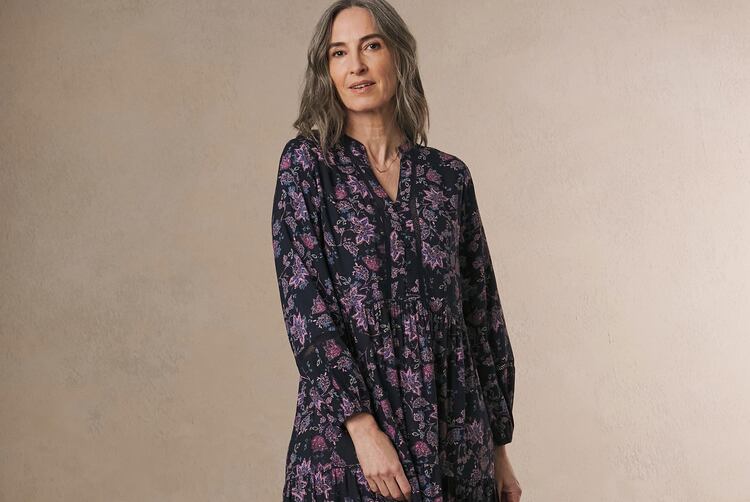 Ladies' Dresses | Elegant Dresses in Sizes 10-32 | Ambrose Wilson